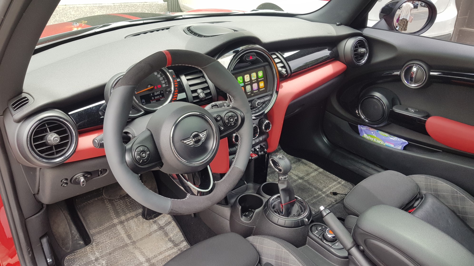 Mini Cooper F-56. Wireless Apple Car Play, Android Auto, Media Player ...