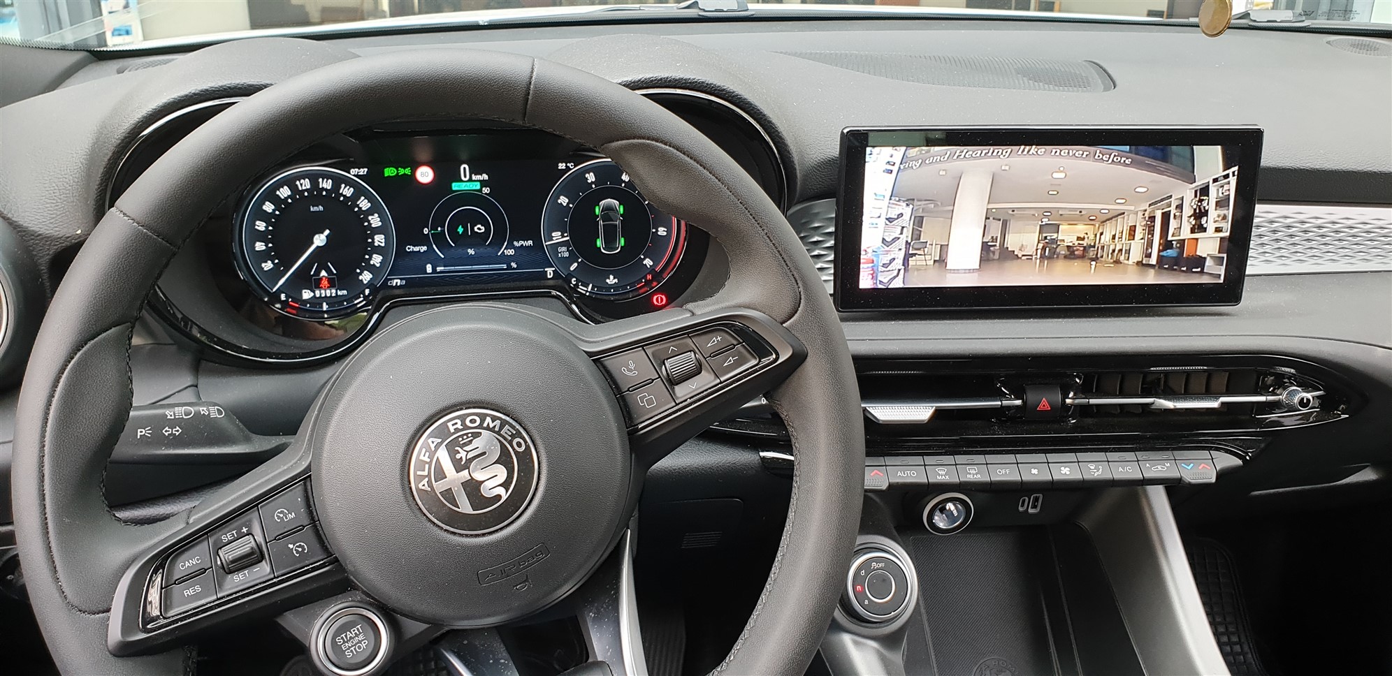 Alfa Romeo Tonale. Parking Sensor, Camera.